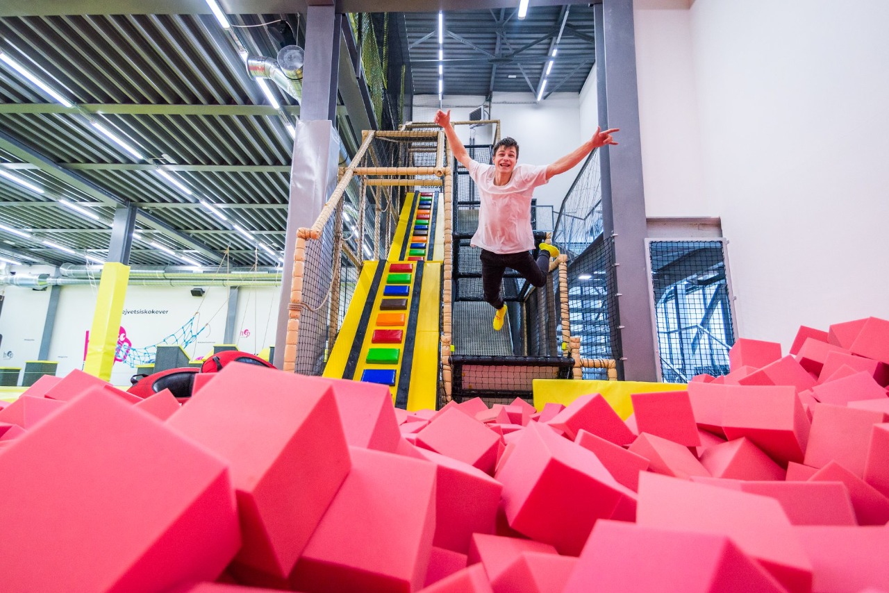 HOP JUMP OSTRAVA - největší trampolínový park na 4 patrech! :: Tipy na ...